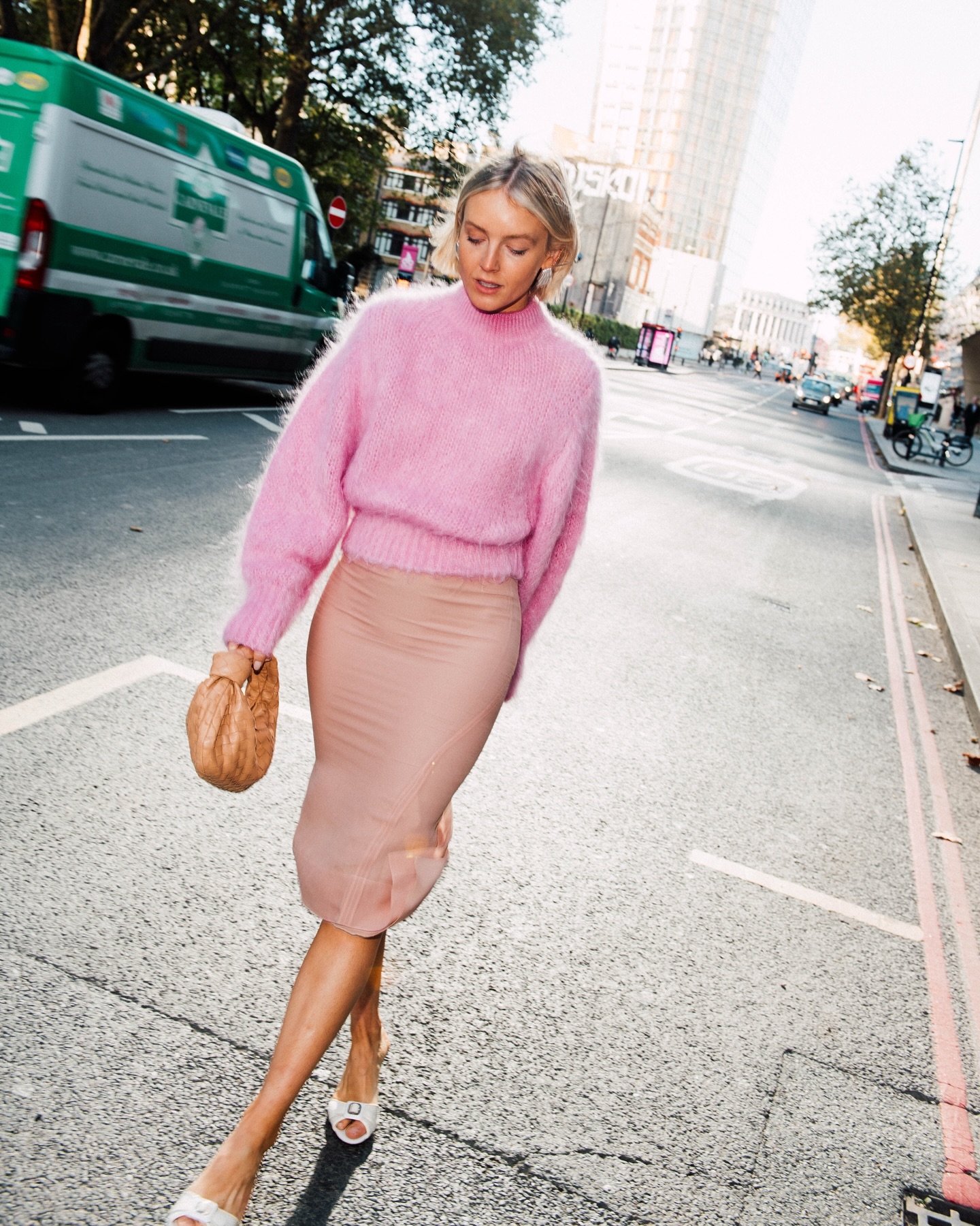 40+ Stunning Party Outfit Looks That Turn Heads